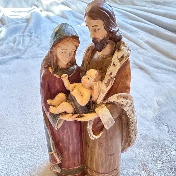 Holiday | Small Resin Holy Family Statue | Poshmark
